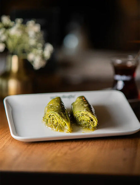 Jetzt Baklava mit Grießfüllung online kaufen bei Anteplioglu ...