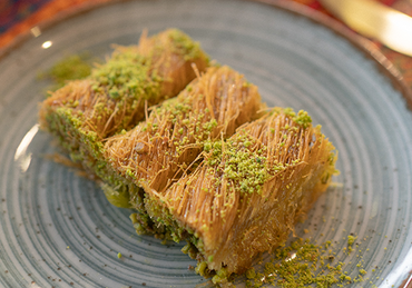 Anteplioglu Baklava & More – Anteplioglu | Ein Stückchen Heimat