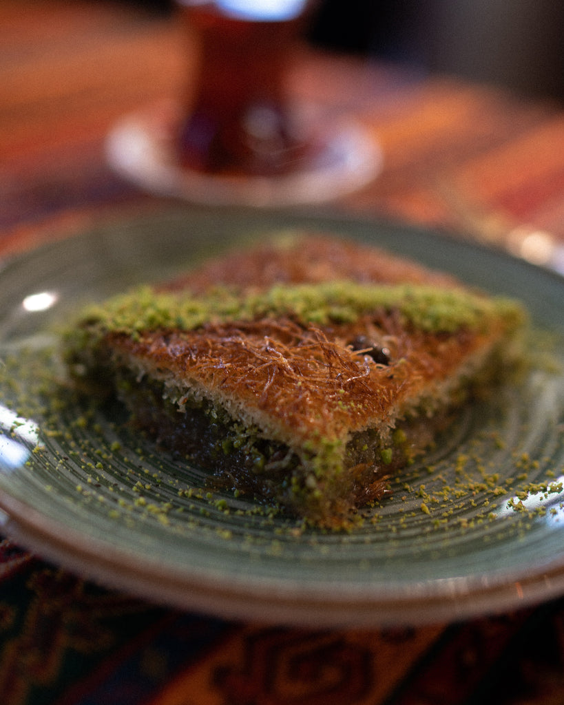 Engelshaar mit Pistazienfüllung (Fistikli Kadayif) – Anteplioglu | Ein ...